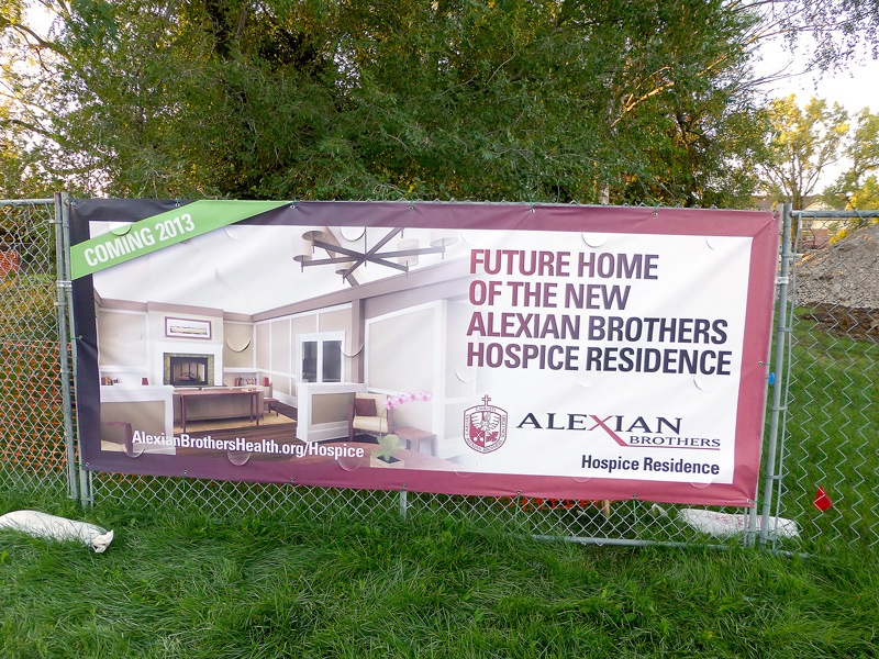 Custom Vinyl Banner | Fence Banner | Outdoor Banner | Hanging Banner ...